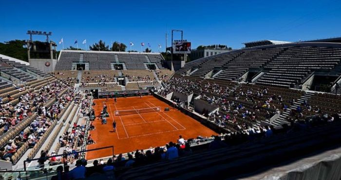 Alerte à la bombe à Roland-Garros : Les spectateurs présents dans les ...