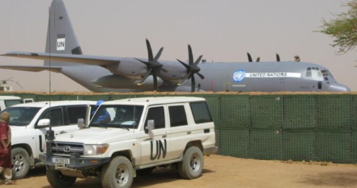 Mali: les casques bleus tchadiens commencent à quitter Kidal plus tôt ...