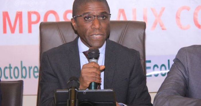 Dépôt et retrait d'argent: Une structure de transaction financière dans ...