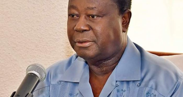 L’an 1 du décès de Bédié et les selfies au bord de la Seine