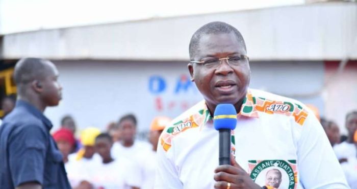 Prétendue soutien des chefs baoulé à Thiam : Amedé Kouakou dévoile le ...